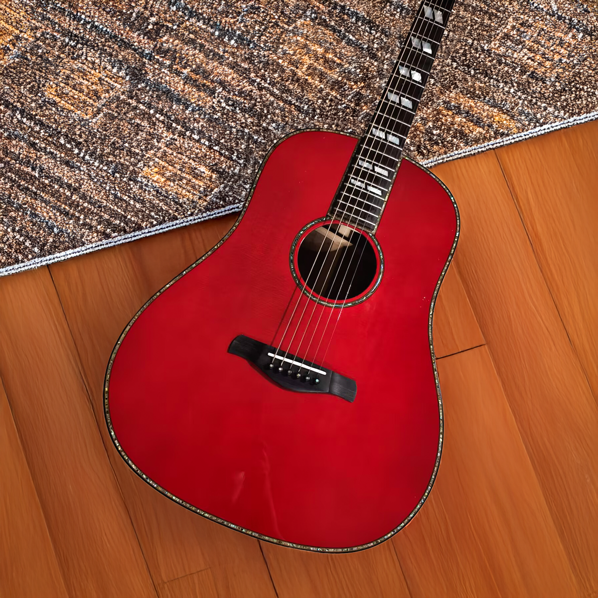 Byron 12-Fret Slope Shoulder Red Gloss Sitka Spruce Guitar ...